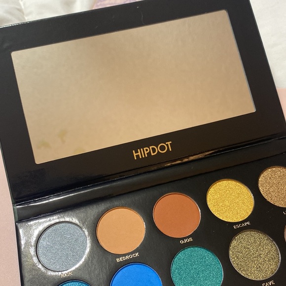 hipdot | Makeup | Hipdot Cenote Eyeshadow Palette | Poshmark